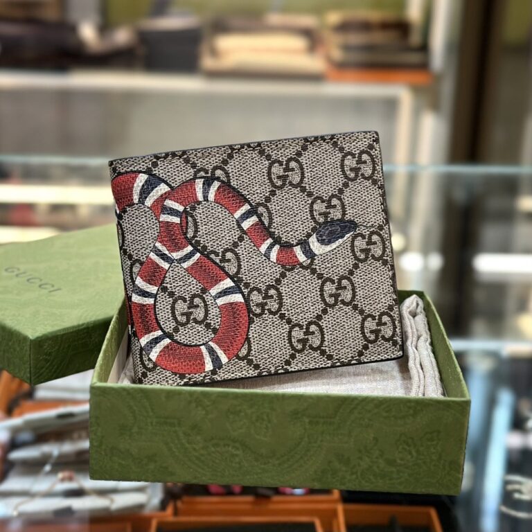 GUCCI Kingsnake Print GG Supreme Wallet - Madame N Luxury